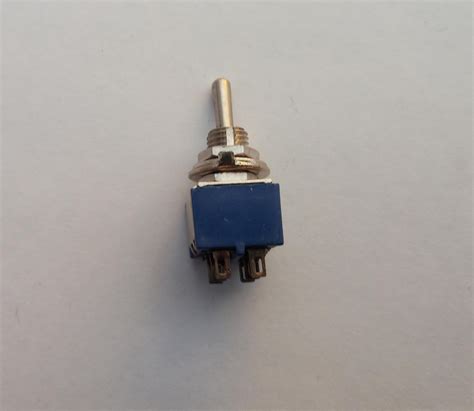 MINI INTERRUPTOR 6 CONEXIONES Repuestos Para Seat Repuestos JJ