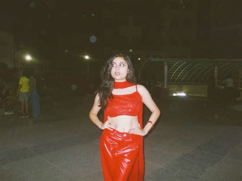 Pin Av Shivangi På Pins By You I 2024