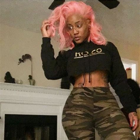 Jhonni Blazes Hot Selfies Bootymotiontv