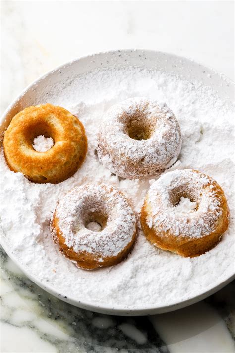 Powdered Sugar Donuts Baran Bakery