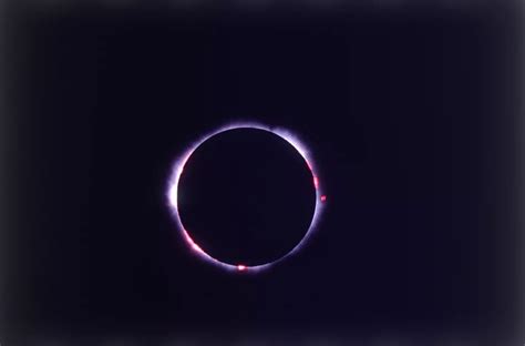 Incredible Image Shows What A Solar Eclipse Looks Like From Space Us News Unilad