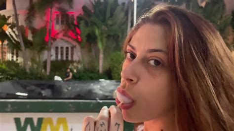 Tinder Date Se Transforme En Netflix And Chill Vidéos Porno Gratuites Youporn Français