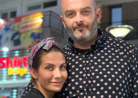 René Decastelo Vyvedl Dceru Zuzanu čtrnáctiletá Kráska Všem Vyrazila Dech Zivot