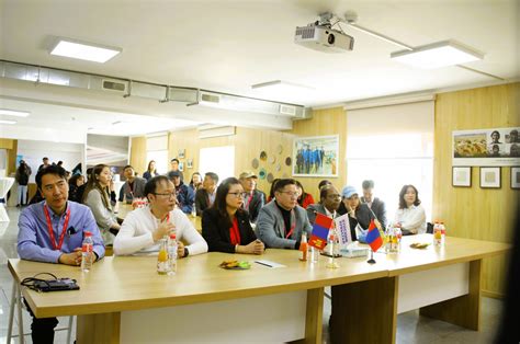 Хүнсний хувьсгал үндэсний хөдөлгөөний хүрээнд үндэсний үйлдвэрлэгчид туршлага судалж байна