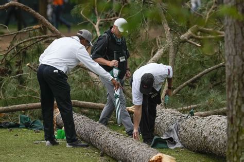 Towering Trees Fall At 2023 Masters Narrowly Missing Fans In Attendance Video Cleveland Com