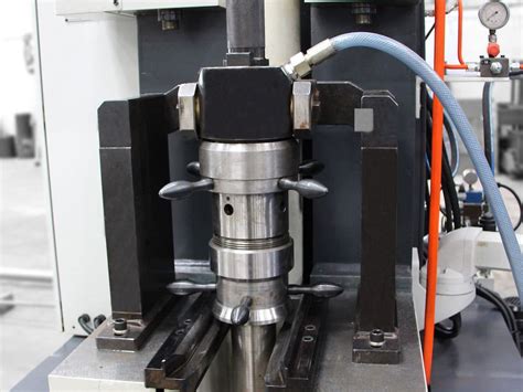 Brvn Series Button Rifling Machine Speed Precision Grooving