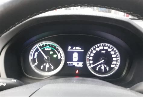 쉐보레 윈스톰 앞유리교체 주행중 차앞유리금 깨짐으로 인한 캡티바 전면유리교환비용 및 차유리썬팅 비품유리 중고유리교환 정보