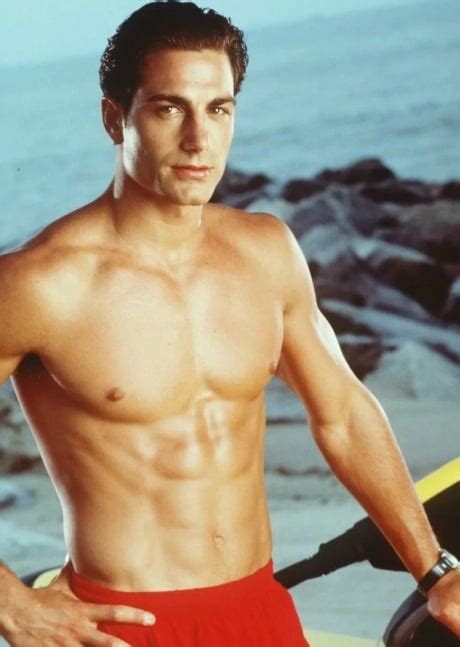 Jd Was A Good Looking Lifeguard Rbaywatch