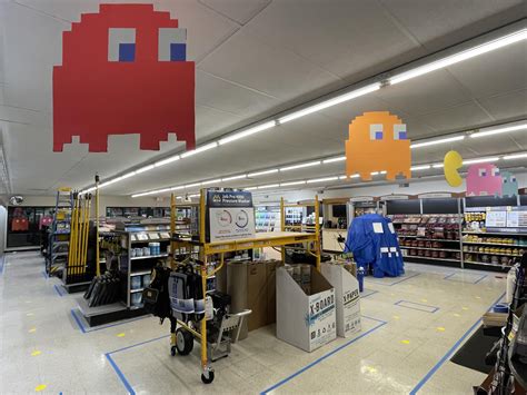 Blue Bucket Display Rsherwinwilliams