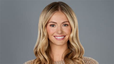 Rebecca Daltons Fascinating Body Measurements Height Weight And