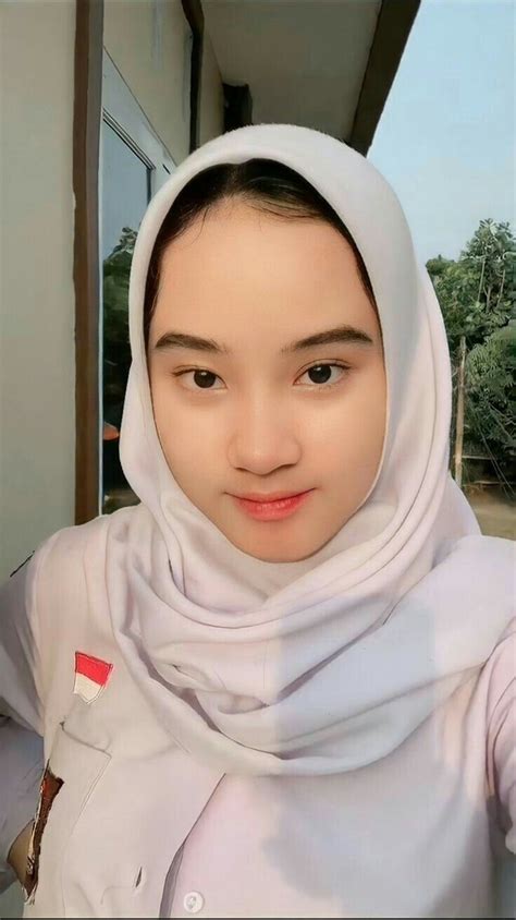 Pin Oleh One Projek Di Tobrut Wajah Gadis Gadis Gadis Berjilbab