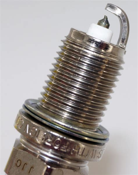 4 Pack Genuine Denso 5358 Iridium Power Spark Plug IK20L ...