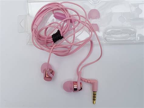 Rlc Elec 50 เรื่อง อิเล็กทรอนิกส์พื้นฐาน อุปกรณ์อิเล็กทรอนิกส์ หูฟังมีสาย เสียงดี และ เบสหนัก