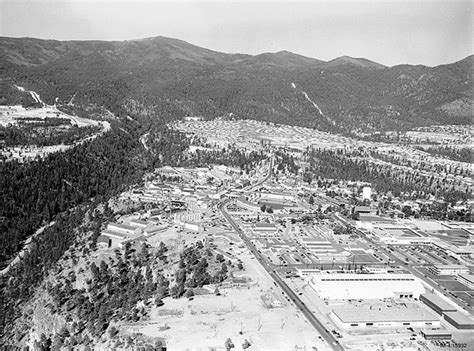 H Our History Lesson The Development Of The Manhattan Project In Los
