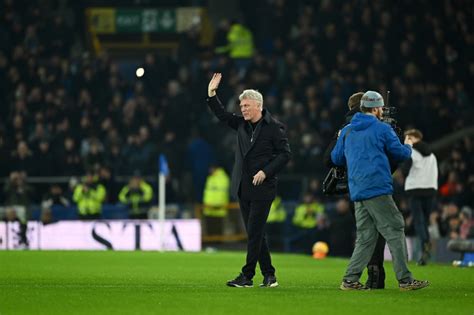 دیوید مویس و تجربه هدایت مجدد اورتون در گودیسون پارک عکس طرفداری