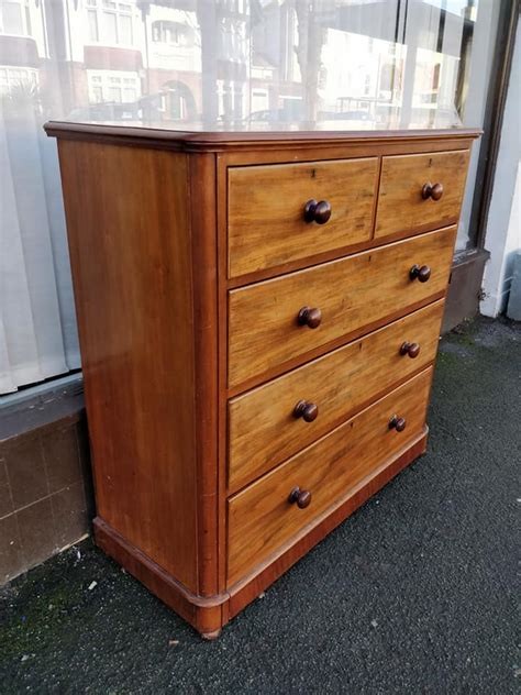 D J D J Mitchell Antiques And Affordable Furnishings