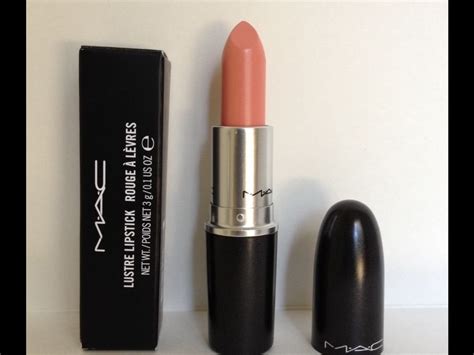 MAC Lipstick In Fleur D Coral Peachy Nude