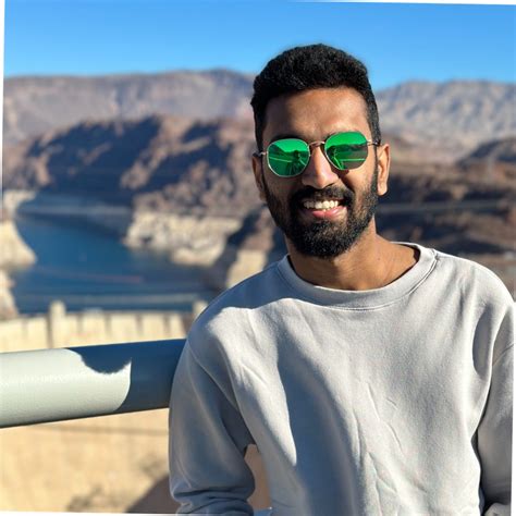 Akaash Venugopalan Linkedin