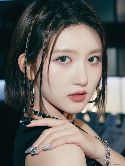 Gaeul From Ive Kpop Band Wave Album Shoot 4k 壁紙のダウンロード