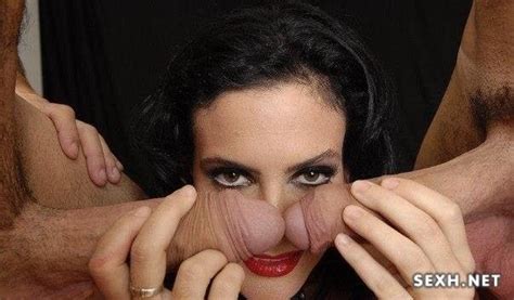 Любовники выстроились в очередь к минетчице Pic