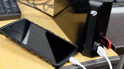 세계최초 2in1 데스크톱 외장하드 씨게이트 백업 플러스 허브 케이벤치 리뷰