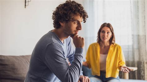 If A Couple Truly Loves Each Other With Every Fiber Of Their Being Theyll Do These 7 Things On