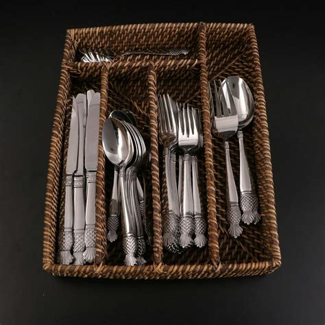 International Pineapple With Reed And Barton Stainless Flatware And