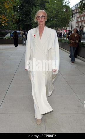 Joely Richardson At The Lfw Ss 2026 Roksanda Catwalk Show The