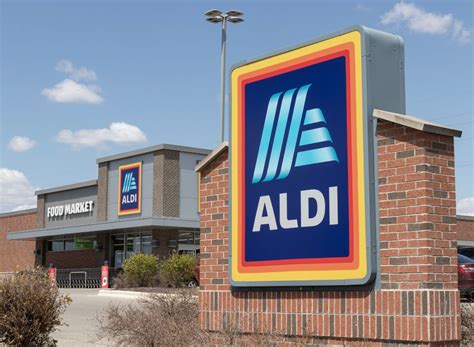 Aldi Vs Lidl 7 Major Differences Between The Popular Grocers