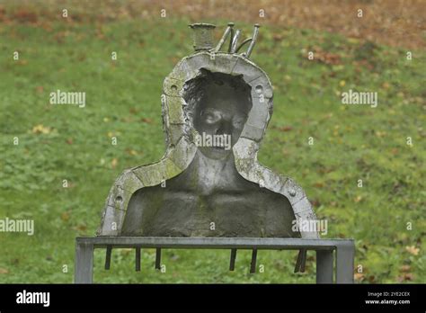 Sculpture Aus Der Stille By Ubbo Enninga 2006 Head 3d Effect Spatial