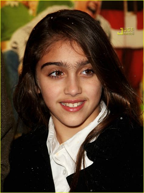 Lourdes Leon Fred Claus Premiere Photo 747541 Photos Just Jared Celebrity News And
