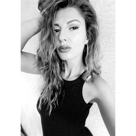 Nikolle21 Nikolle21 Camgirl Nikolle21 Webcams Nikolle21 Cam Girl