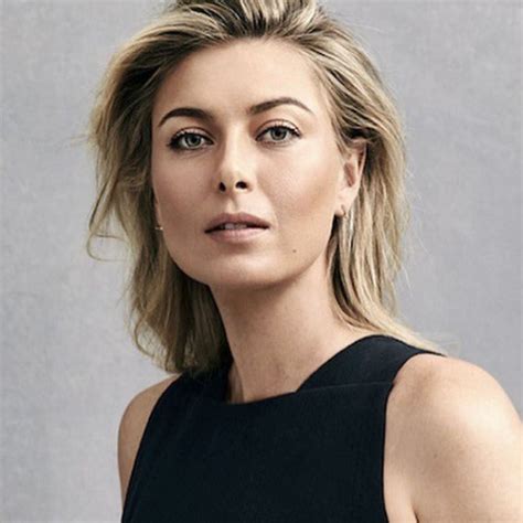 Недавно родившая Мария Шарапова впервые появилась на светском вечере Вокруг ТВ