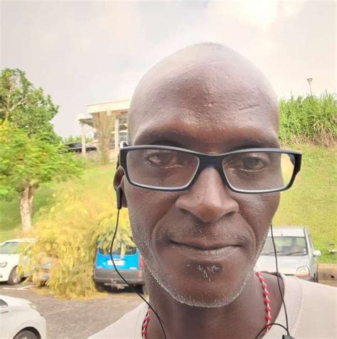 Léon Lagier Conduit à Sa Dernière Demeure Dans Lincompréhension