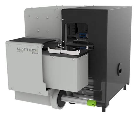 Automated Barcode Applicator For Microplates And Petri Dishes Automated Barcode Applicator For Microplates And Petri Dishes