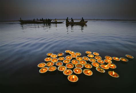 Ganga Aarti El Fervor De Varanasi