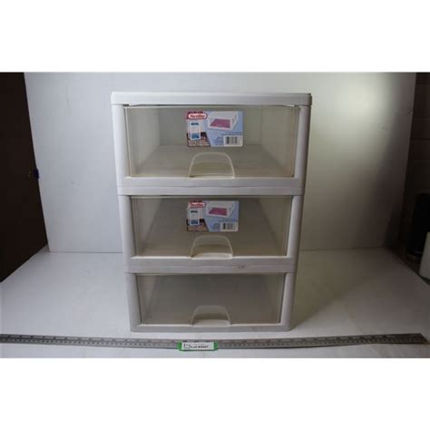 Sterilite Plastic Stacking Drawers Three Piece Bodnarus Auctioneering