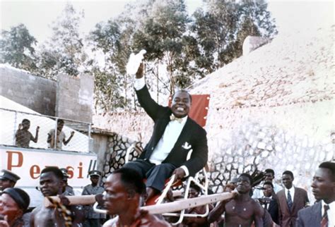 Кога Луј Армстронг за момент запрел граѓанска војна во Конго Off