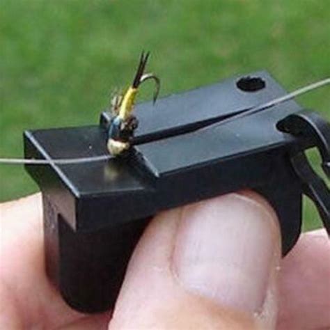 Magnetic Fly Threader Morning Dew Angler
