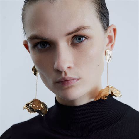 Aretes De Colgar Metálicos Dorados Para Mujer Siman Costa Rica