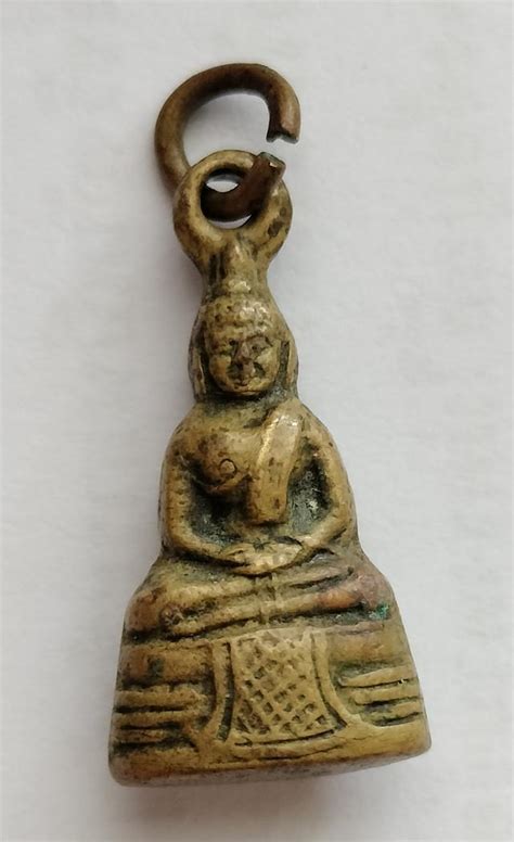 พระกริ่ง หลวงพ่อโสธร Ennxo