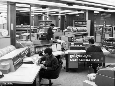 Univac Photos And Premium High Res Pictures Getty Images