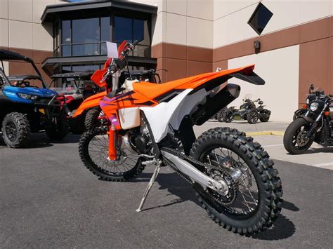 2024 KTM 250 XC-W | Allsport
