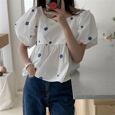 Loose Puff Sleeve V Neck Floral Blouse Shirt Cute Puff Sleeve Blouse
