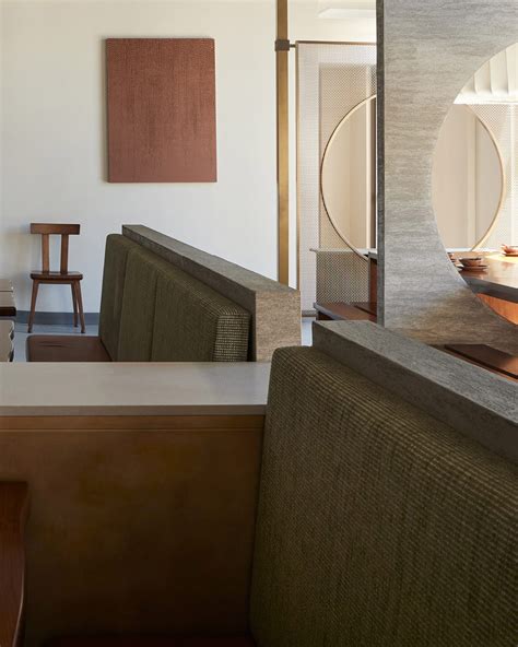 Jialun Xiong Creates Intricate Sichuanese Restaurant In La