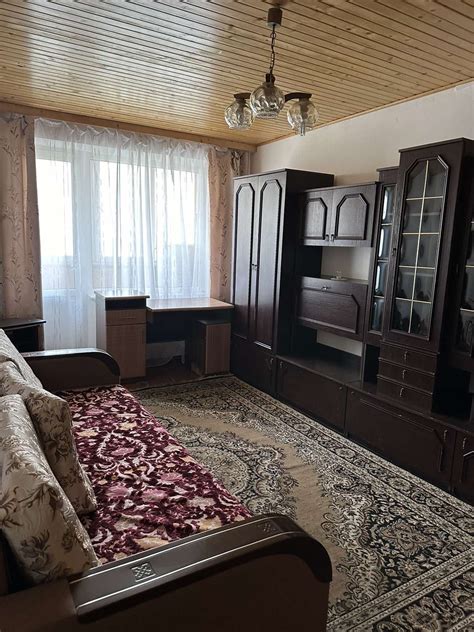 Здається в оренду 2 кімн кв ра вул Українська 2 на 3 5 поверсі Кімнати розділені Меблі