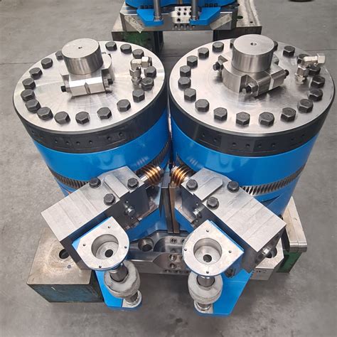 Balancing Bending And Shifting Blocks Castellini