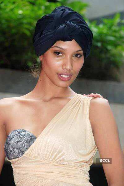 Anjali Raut During Tresmode Photo Shoot At Grand Hyatt Mumbai On September 15 2010