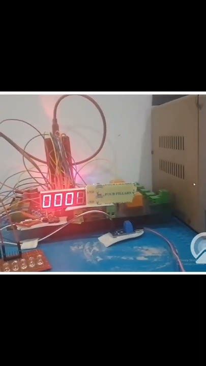 Dc Voltmeter Using Pic16f877a Microcontroller Youtube