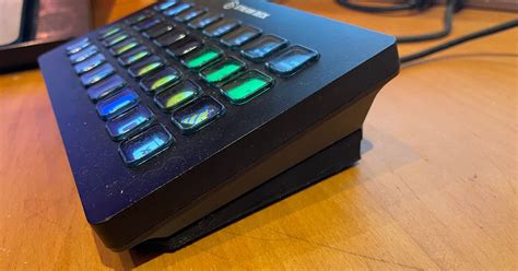 Riser Stream Deck Xl By Spadrille Download Free Stl Model